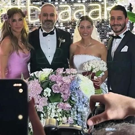 Çağla Şıkelin Ablası Berna Şıkel Evlendi Sürpriz Nikah şahidi