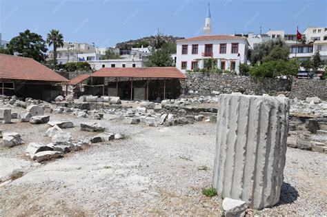 Premium Photo Mausoleum At Halicarnassus In Bodrum Town