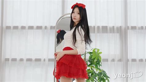 Red Ruffle Skirt Try On Pt3 Yeonji Pocket Girls 연지 포켓걸스 Youtube
