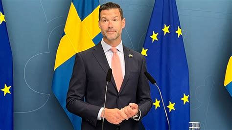 Regeringen Ger Sex Miljarder Till Ukrainas återuppbyggnad Nyheter Ekot R Sweden