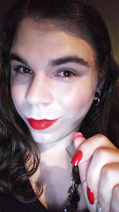 Me Round 3 12 Pics Xhamster