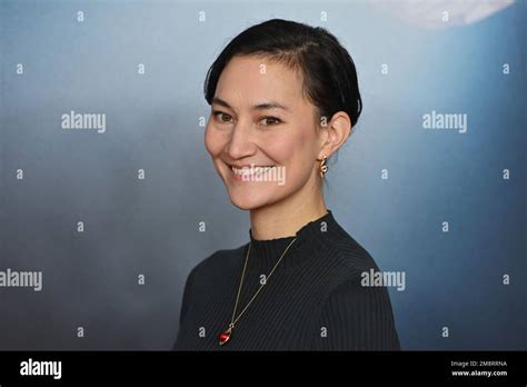 Agnes Decker Actress Single Image Cropped Single Motif Portrait Portrait Portrait Red