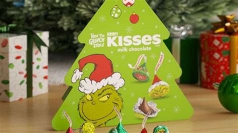 Festive New Holiday Candy From Hersheys Mandms And More Abc News