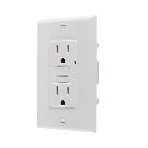 Gfci Duplex Outlet Tamper Resistant And Self Test Advantek Led Lighting Solutions Commercial