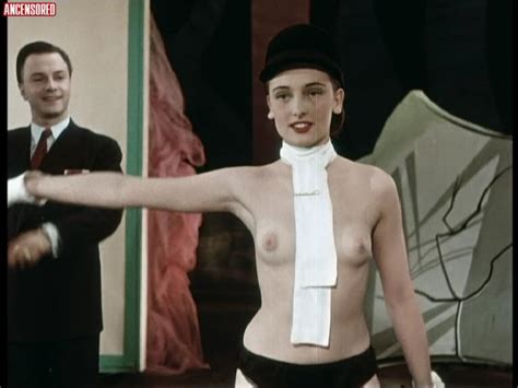 Naked Unknown In The Beautiful Sins