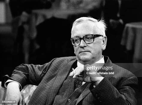 Guenter Gaus Photos And Premium High Res Pictures Getty Images