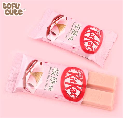 Buy Kit Kat Loose Set Of 2 Sakura Mochi At Tofu Cute