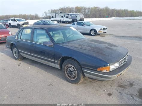 1989 Pontiac Bonneville Sedan 1g2hx54cxkw228656