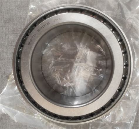 Round Stainless Steel 33018 Tapered Roller Bearing, 3 Inch at Rs 2000 ...