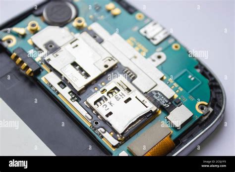 Mobile Phone Circuit Board Hi Res Stock Photography And Images Alamy