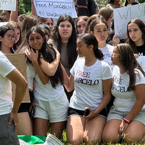 Raydio Raydio Added A New Photo