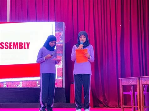 Hiriya School Grade Assembly Of Class 7c On The Theme