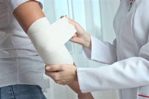 Nerf Ulnaire Au Coude Nerf Cubital Trajet Compression Libération