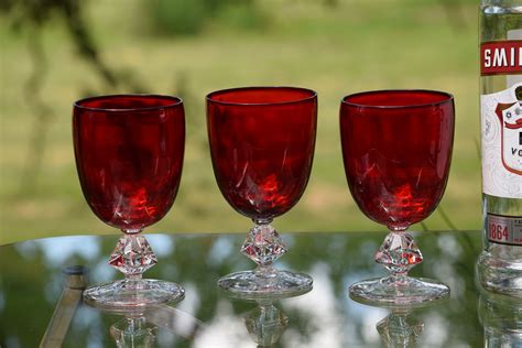 Vintage Ruby Red Cocktail ~ Wine Glasses Set Of 4 Bryce Aquarius Ruby 1950s Mixologists