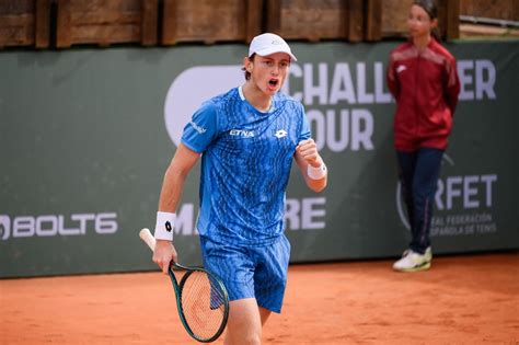 Ignacio Buse Cae Ante Pablo Llamas Ruiz En Challenger De Valencia