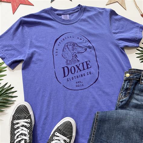 Doxie Vintage Label Short Sleeve Tee Shirt American Doxie