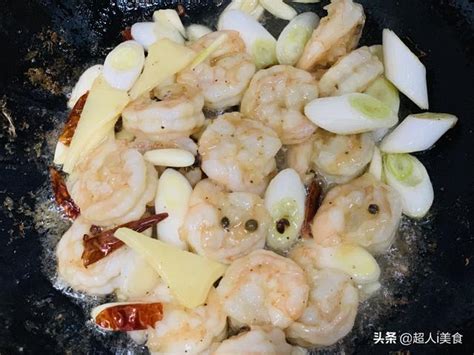 宮保系列除了吃雞還能吃什麼？那就來一盤宮保蝦球吧 每日頭條