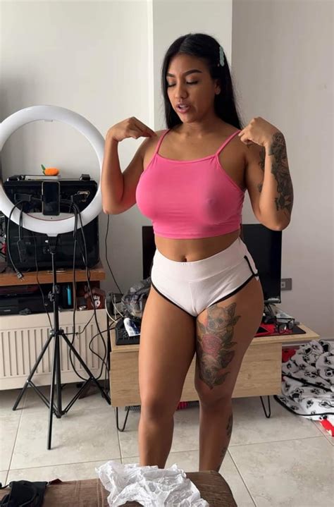 Girlshots2024