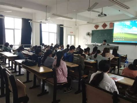 最有创意班级照（2018级） 搜狐大视野 搜狐新闻