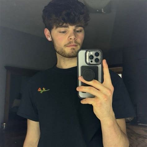 Bryce Brycehurley24 Snapchat Stories Spotlight And Lenses