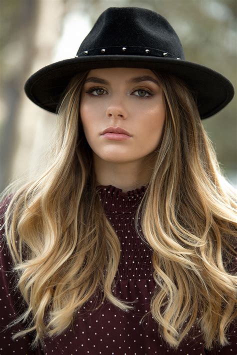 Brand Model And Talent Izzy Johnson New Face Women