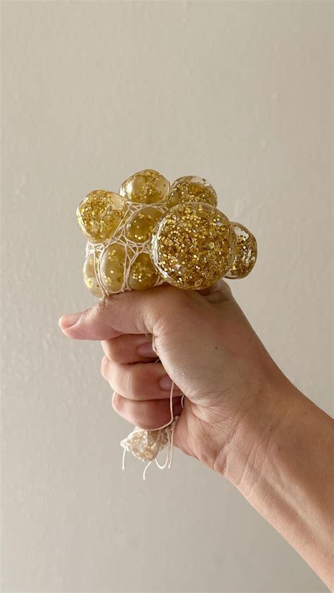 About — Cassie Arnold Art