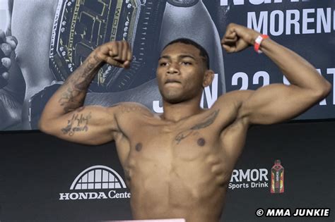 Ufc 270 Results 22 Year Old Michael Morales Blasts Trevin Giles With