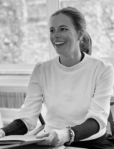 Anne Sophie Deffense Avocate Spécialisée En Droit