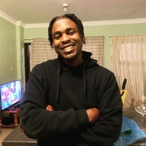 Andile Mhlanga Andile Mhlanga • Threads Say More