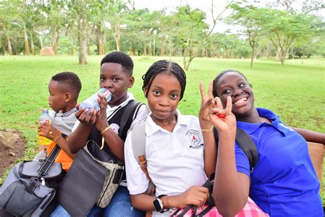 Gallery Trinity Stars School