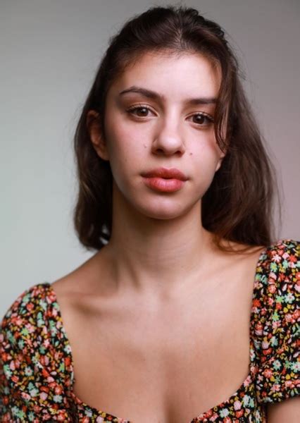 Yali Topol Margalith Fan Casting