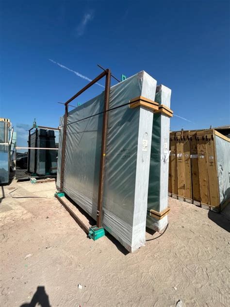 Glass Factory Uae A Look Inside Glass Factories