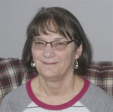 Susan Jensen Pointer Awarded 2017 Outstanding Volunteer Honor Washington State Genealogical