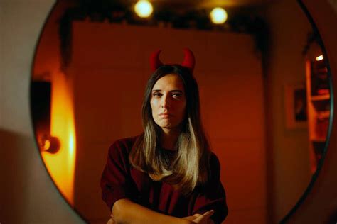 Ce Nest Pas Une Maman Forte Cest Une Mère Narcissique Les 7