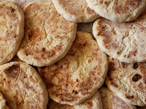 Bazlama Hamuru Kaç Saatte Mayalanır