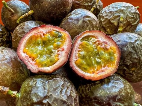Passion Fruit Stock Illustration Illustration Of Nutrition 317518103