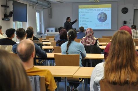 Dr Alexander Tesler Hält Gastvortrag Am Lehrstuhl Für Biomaterialien