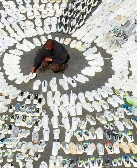 Pin By Ph14 On Premium Stuff Yeezy Kanye West Kanye