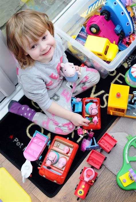 Ruby Hodgson Teesside Live