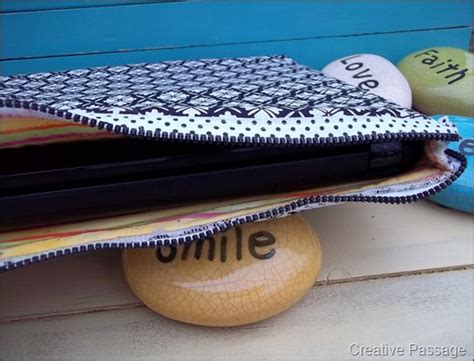 Creative Passage Padded Computer Case