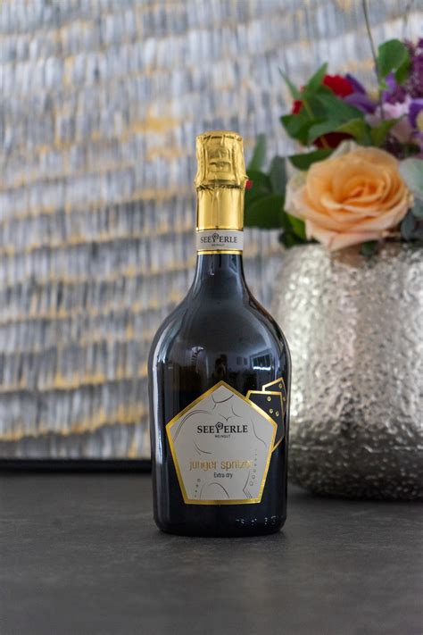Vino Spumante Junger Spritzer Weingut Seeperle Vinothello