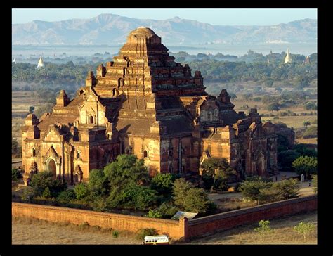 The Secrets Of Asia´s Pyramid Temples Richard Cassaro