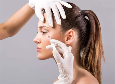 What Are The Pros And Cons Of Getting Botox