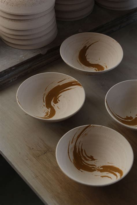 Florian Gadsby Shigaraki Stoneware Bowls Hakeme Yellow Iron Slip