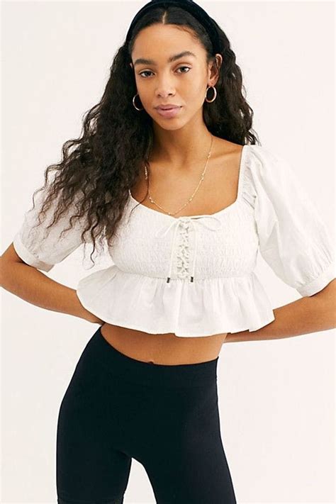 20 Trendy Bubble Sleeve Tops To Make A Spring Fashion Statement Brit Co