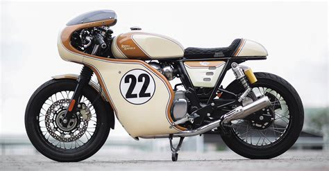 The Rollin Machine Interceptor Honors A Classic British Bike Maxim