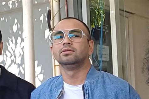 Foto Respons Raffi Ahmad Disebut Jadi Makelar Jabatan Politik