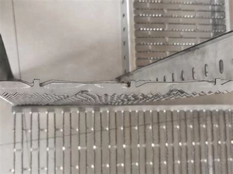 Rectangular Grid Serrated Plank Grating Manufacturer Sino Grating