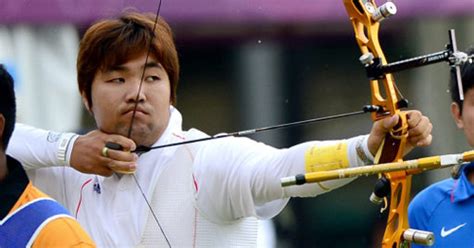 몸 푼 임동현 세계新 명중이요