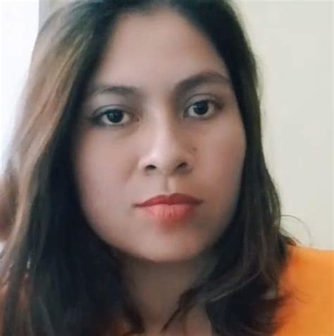 Roxana Carlos Yanbal Cañete